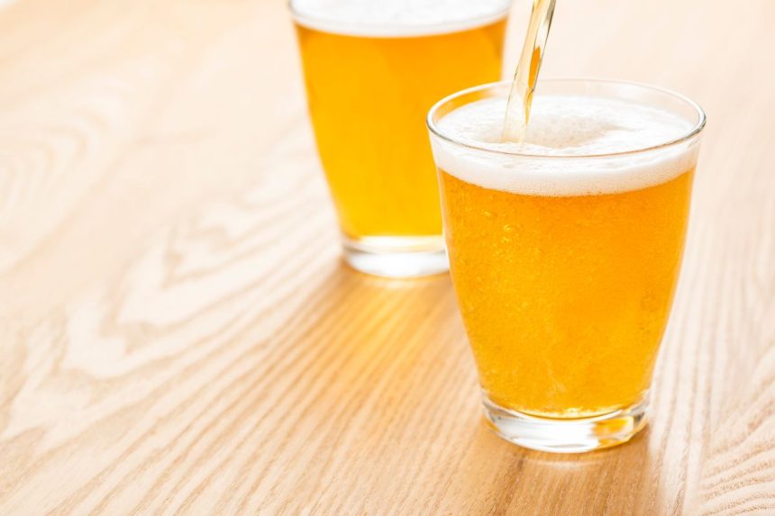Pagaliau atskleidė, ką mūsų organizmui daro nealkoholinis alus